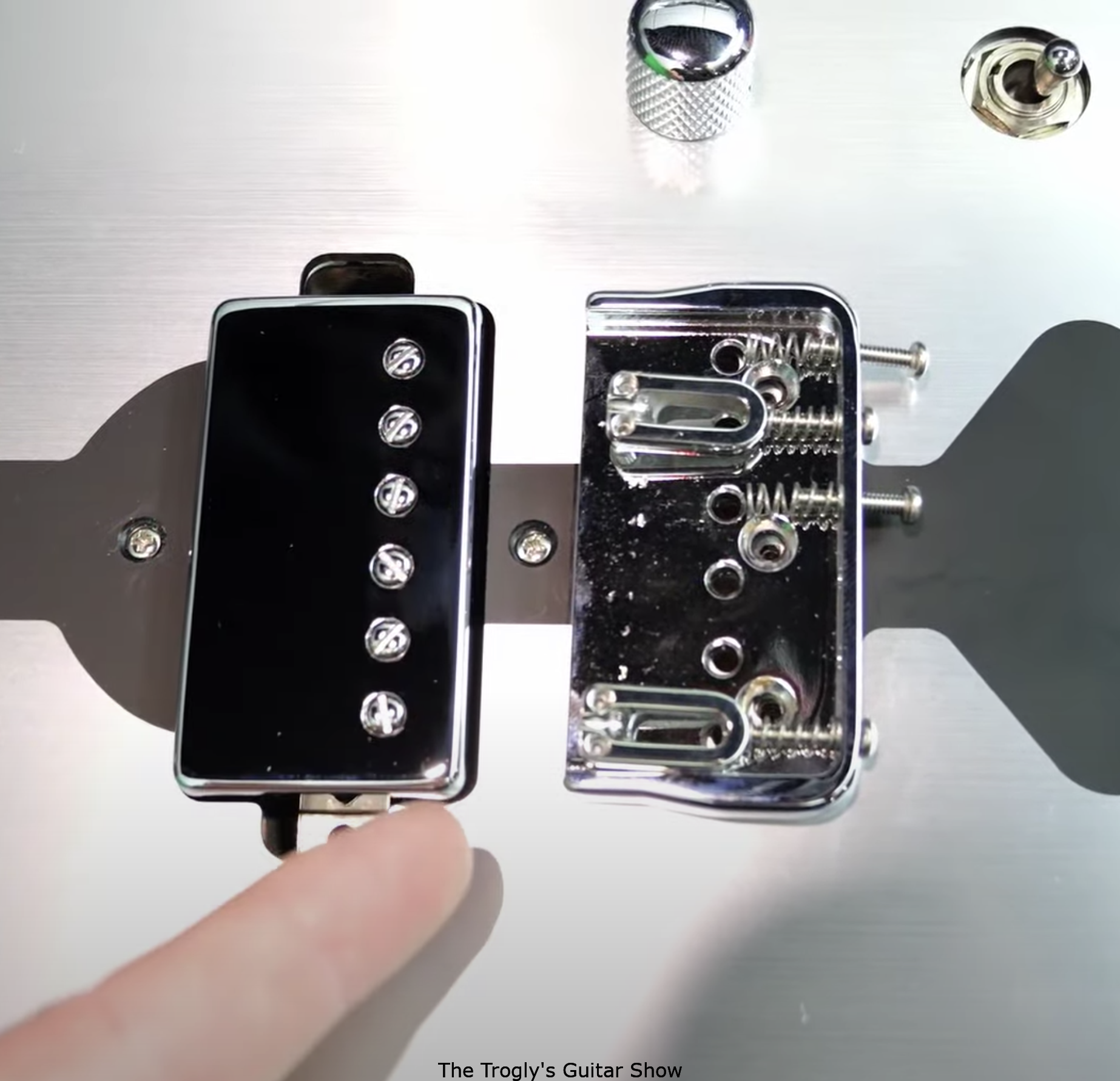 2024 Schecter Machine Gun Kelly Razor Blade – The Trogly's Guitar Show